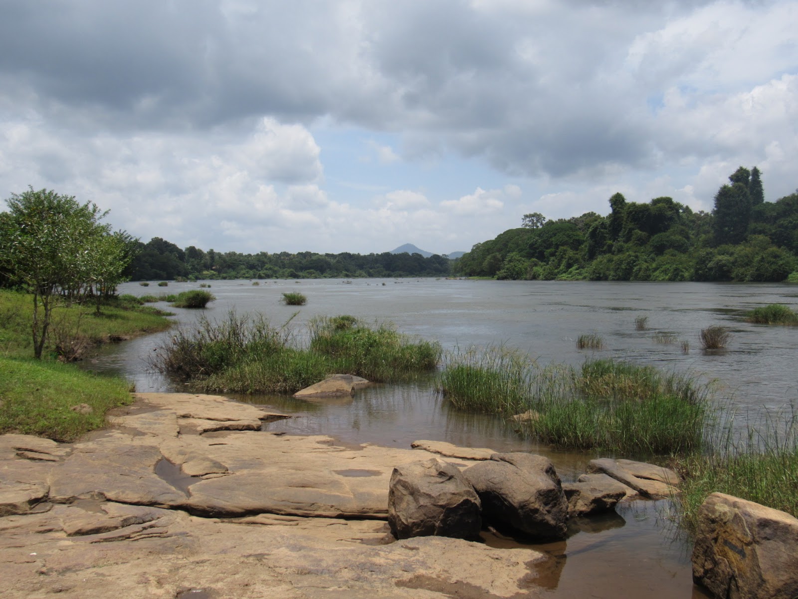 KERALA: AN ODYSSEY: THE PERIYAR RIVER