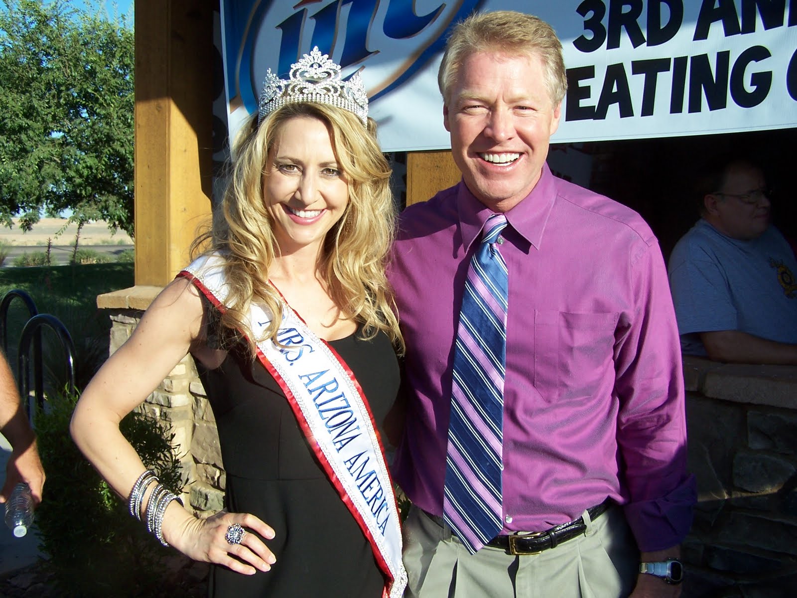 Mrs. Arizona America 2011, Lori Skutnik: Texas Roadhouse Charity Event