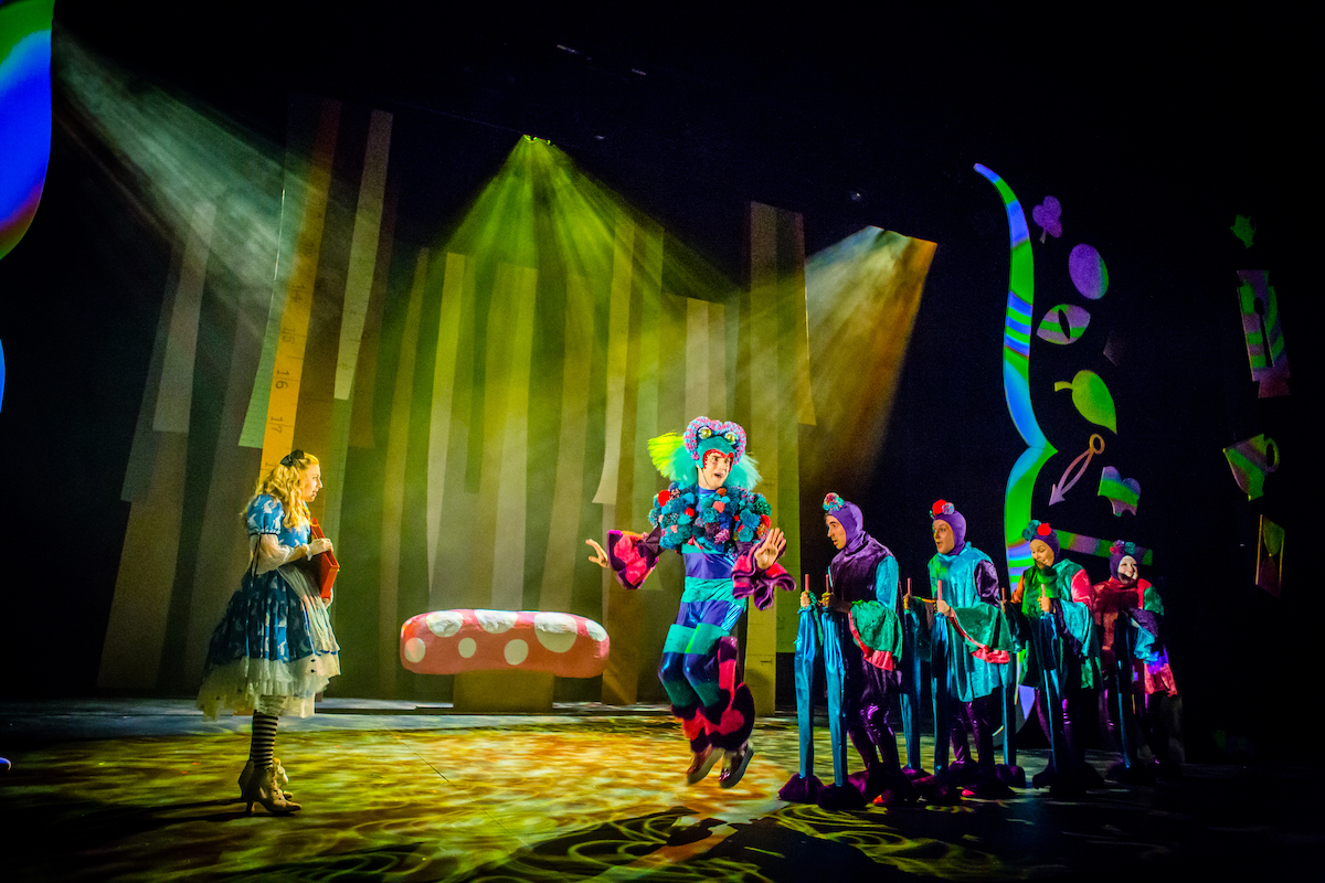 Alan in Belfast: Alice: The Musical – dropping down a rabbit hole to ...