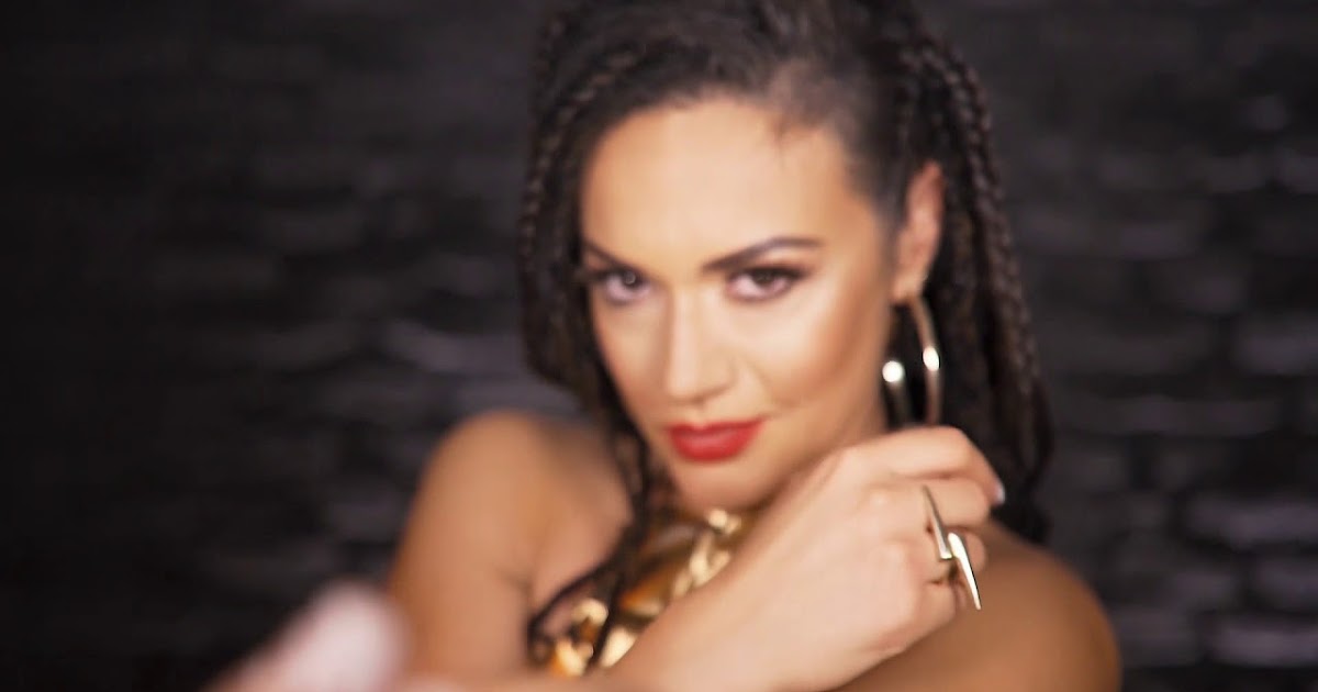 Elena Risteska releases new video clip Tequila & Lemon