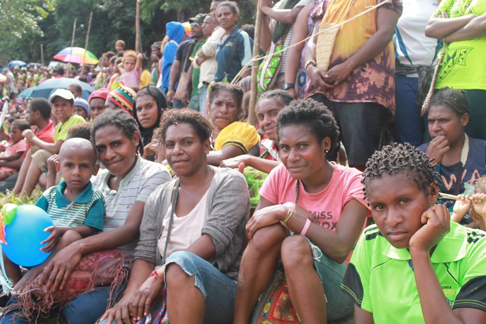 KUTUBU KUNDU AND DIGASO FESTIVAL: Kutubu Kundu & Digaso Festival still ...
