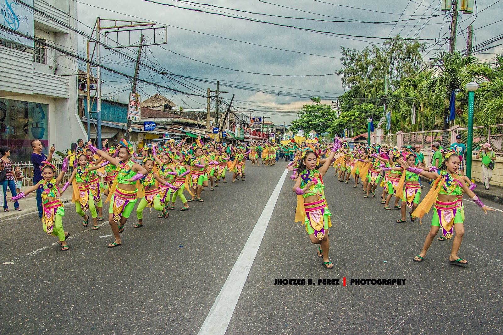 Byahero: Featured Photos | Ibalong Festival 2012 Street Presentation ...