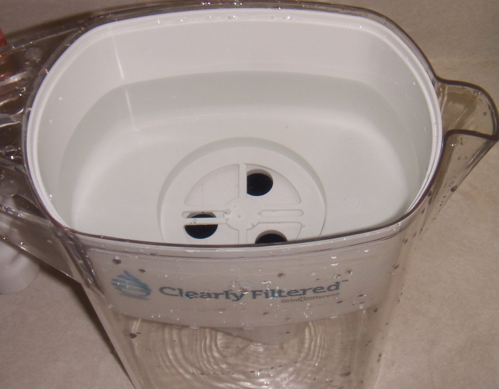 Mommie of 2: Clearly Filtered Water Pitcher Review and #Giveaway 2/26 ...
