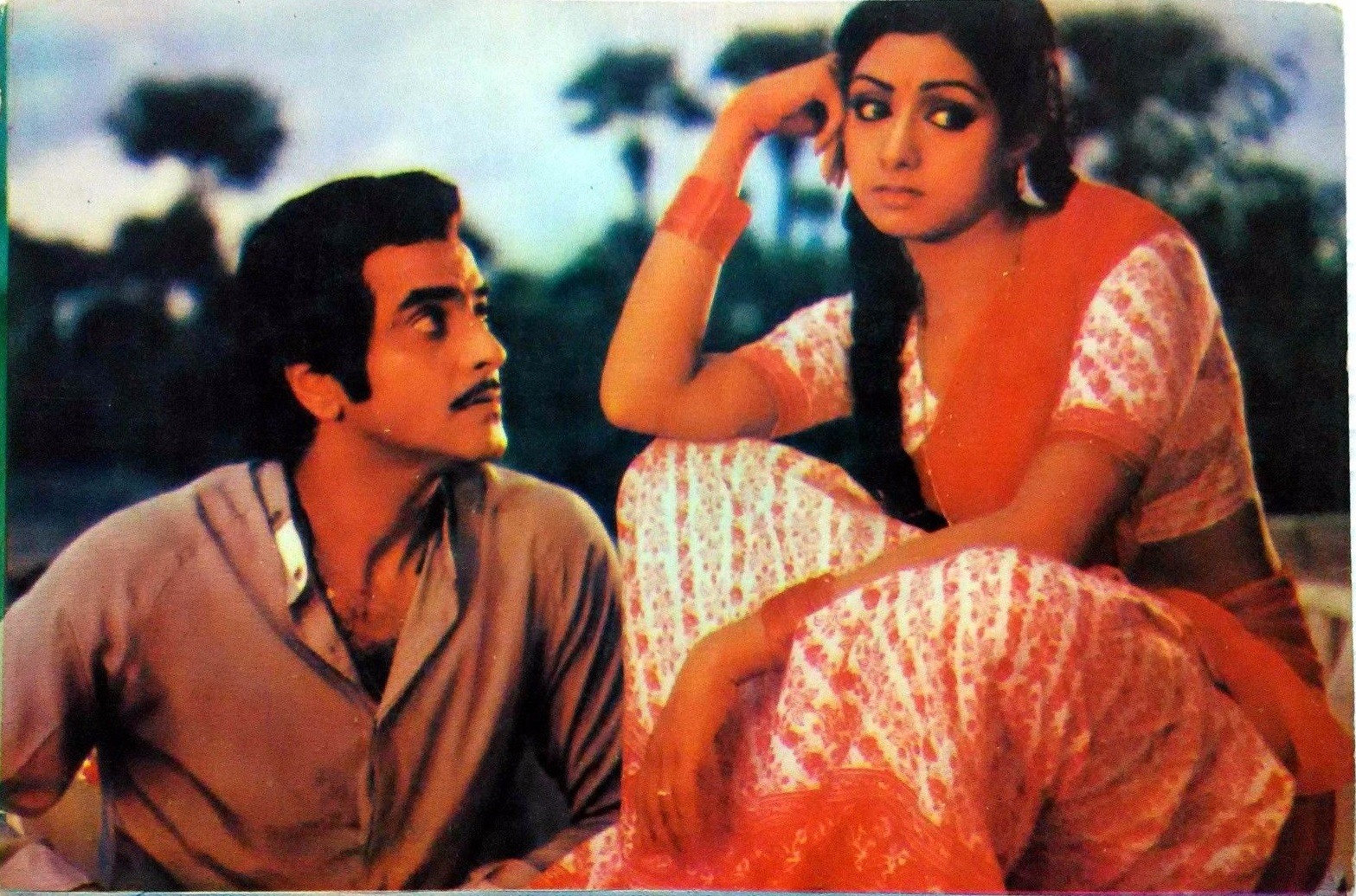 Sridevi: Jeetendra and Sridevi in Tohfa (1984)