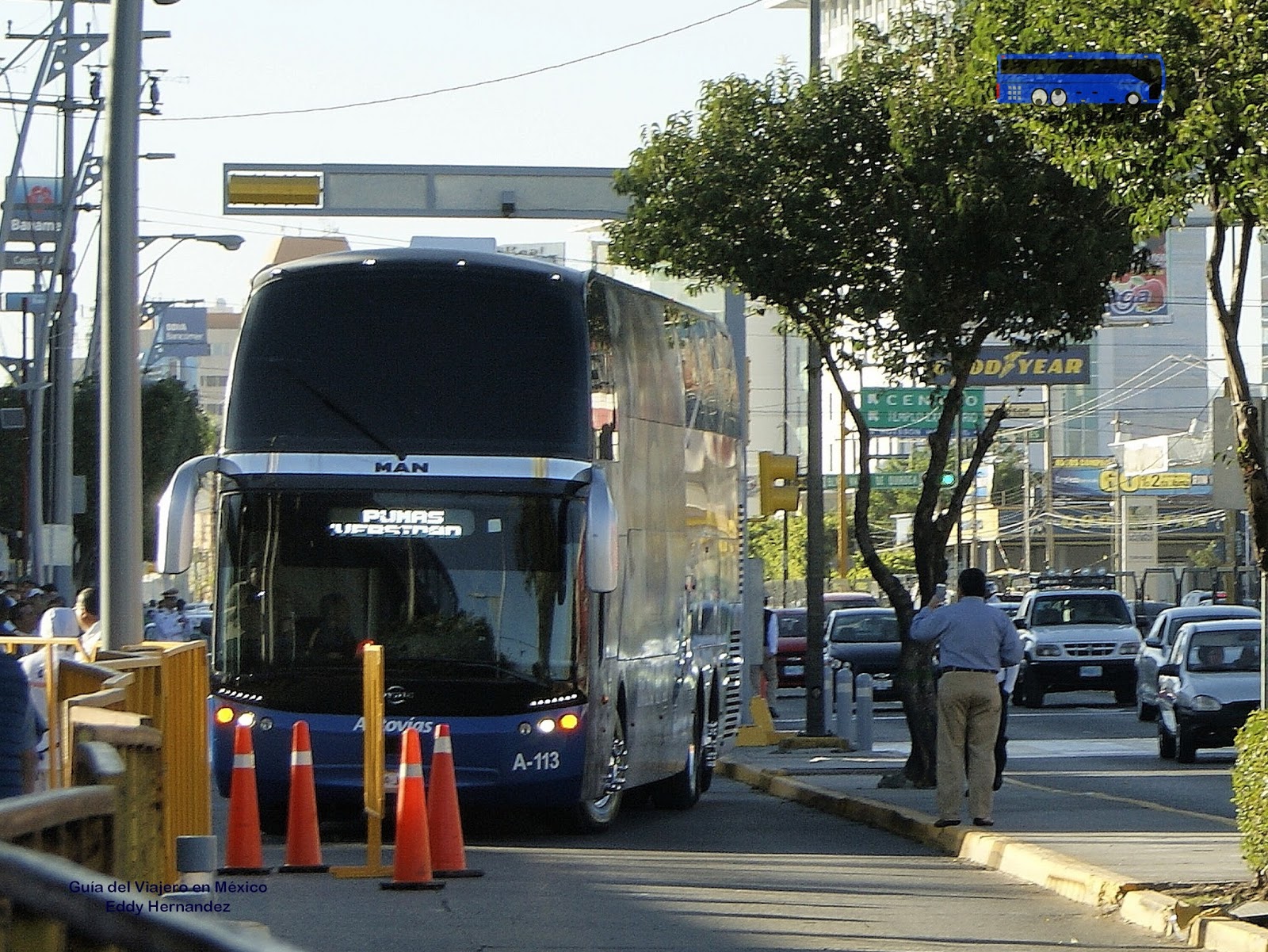 El Hermoso Autobús de los PUMAS