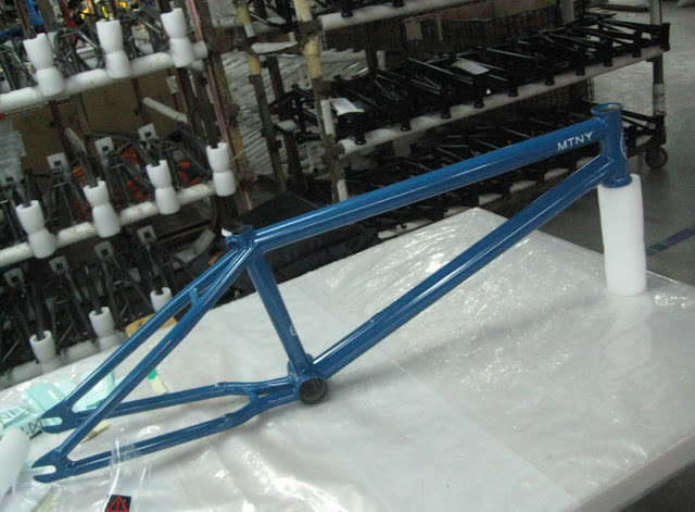TheBikeCheck: Sneak Peek: Mutiny Frames