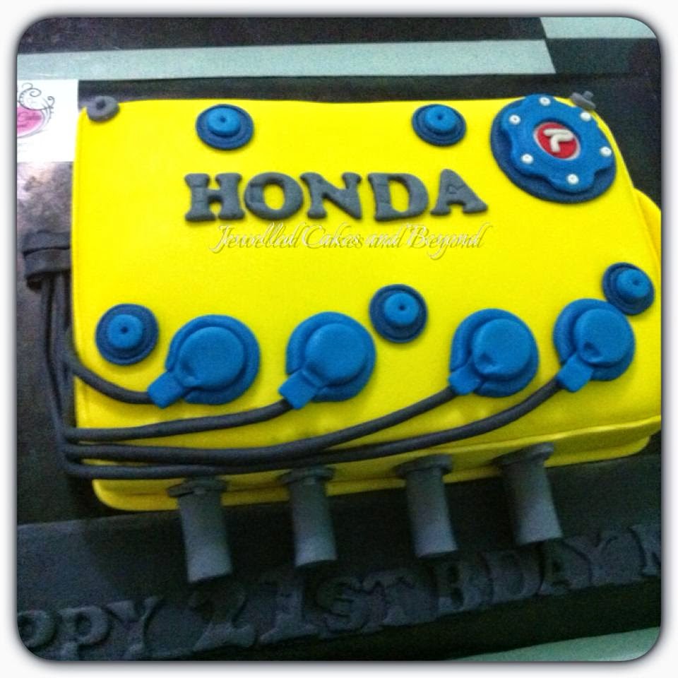 My Honda Engine Valve Fondant Cake