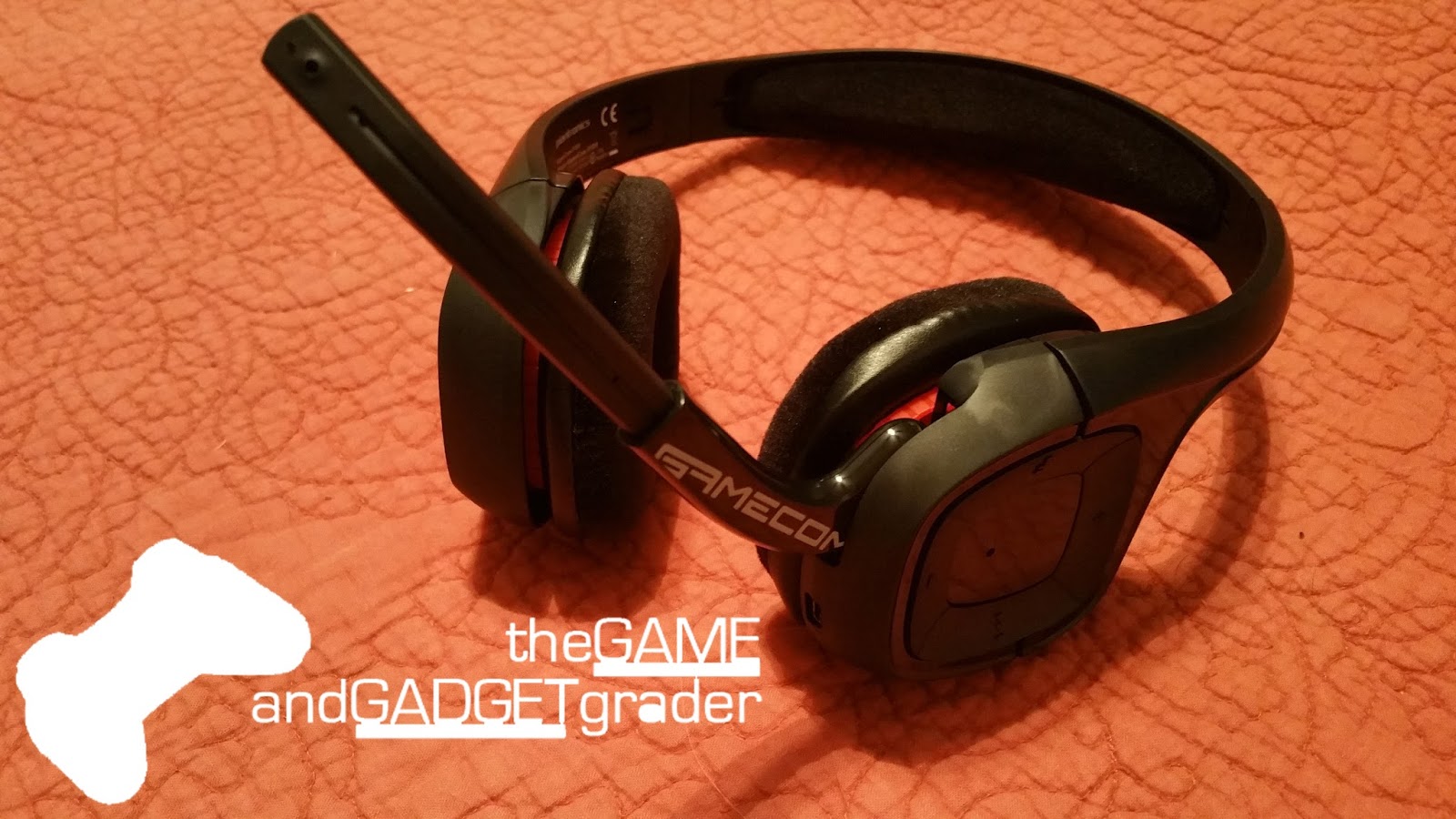 Plantronics GameCom 818 Wireless Gaming Headset Review