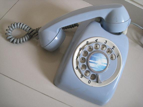 TOKO ANTIEK RETRO: 3PCS VINTAGE BAKELITE JAPANESE BLUE SKY TELEPHONES ...