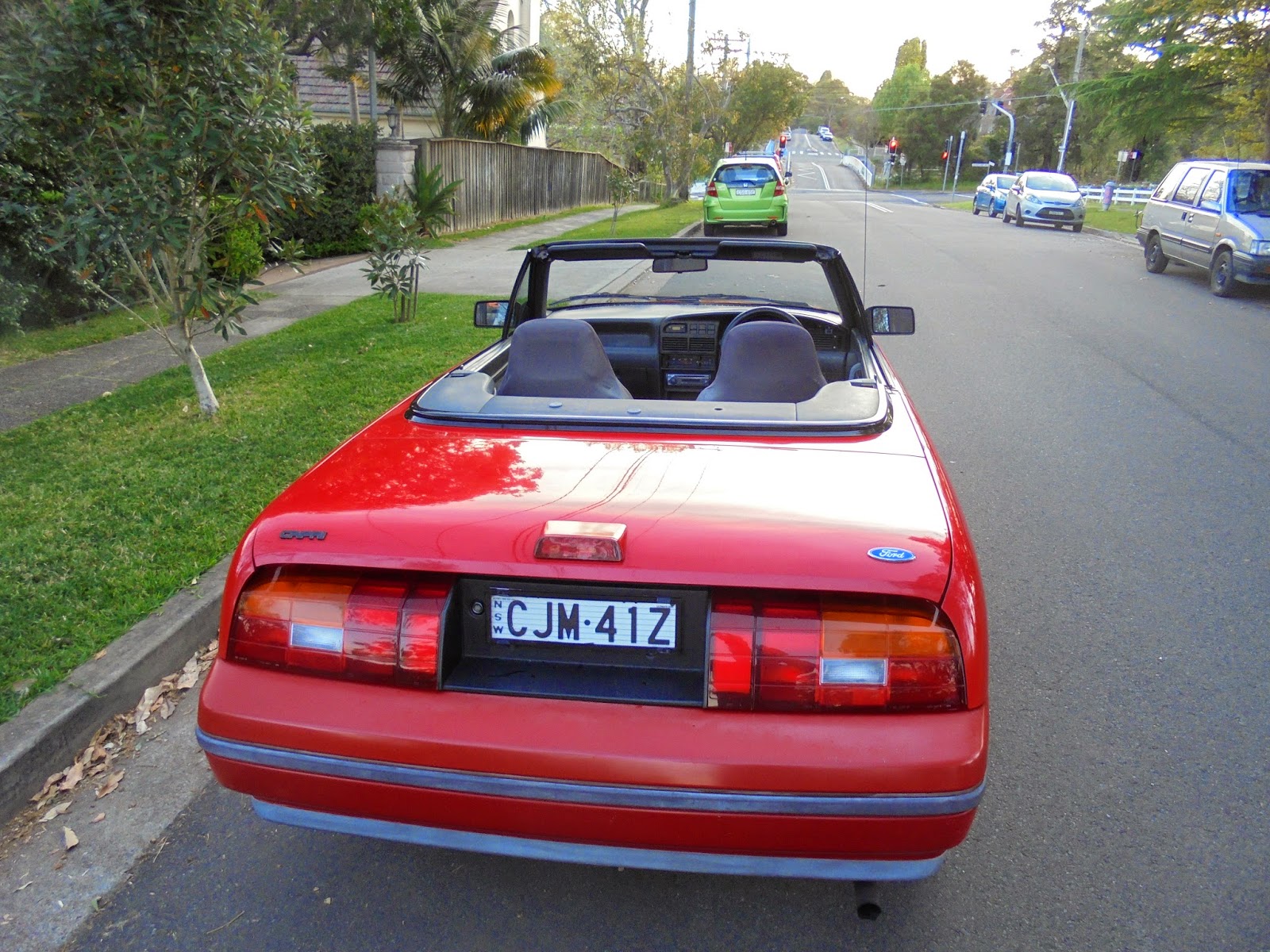 Aussie Old Parked Cars: 1990 Ford Capri DOHC 16V (SAII)