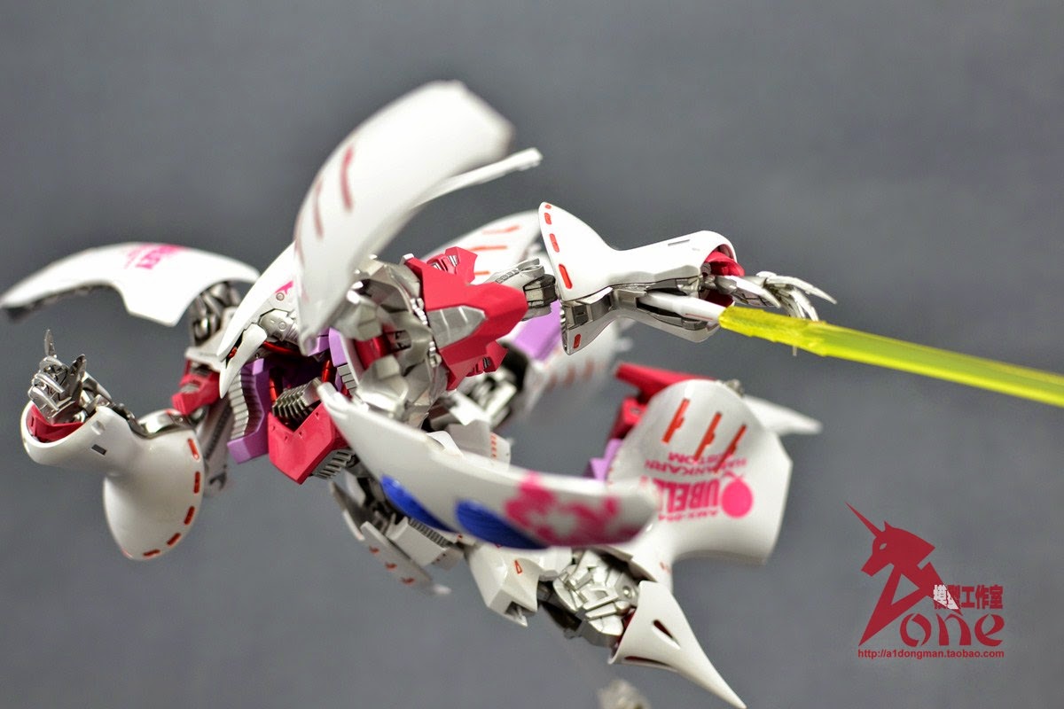 Custom Build: MC Model 1/144 AMX-004 Qubeley