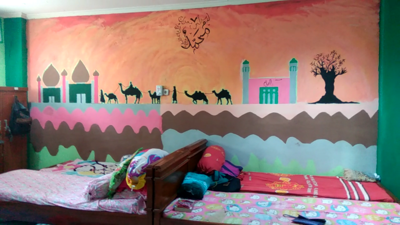 Kamar Santri yang Penuh Kreativitas