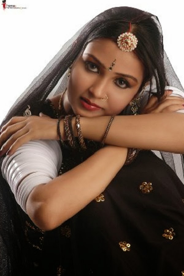 INDIAN BEAUTIES MOHINI GHOSH indian-beauties-mohini-ghosh