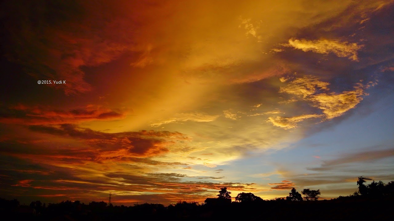 My Art of Living: Warna-Warni Langit Senja