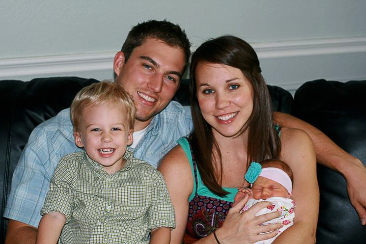 Planet of the Apels: Busy Bag Swap: Day 3 (Shades of Color)