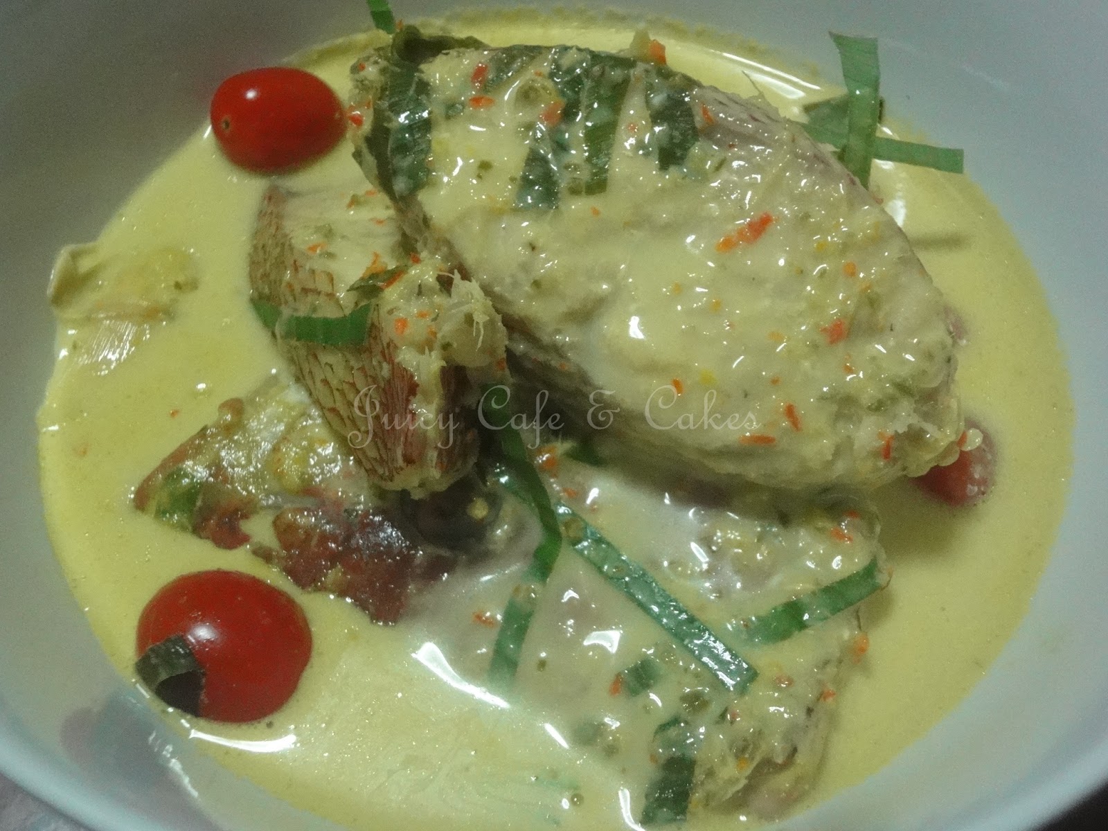 JUICY CAFE: IKAN MERAH MASAK LEMAK CILI API