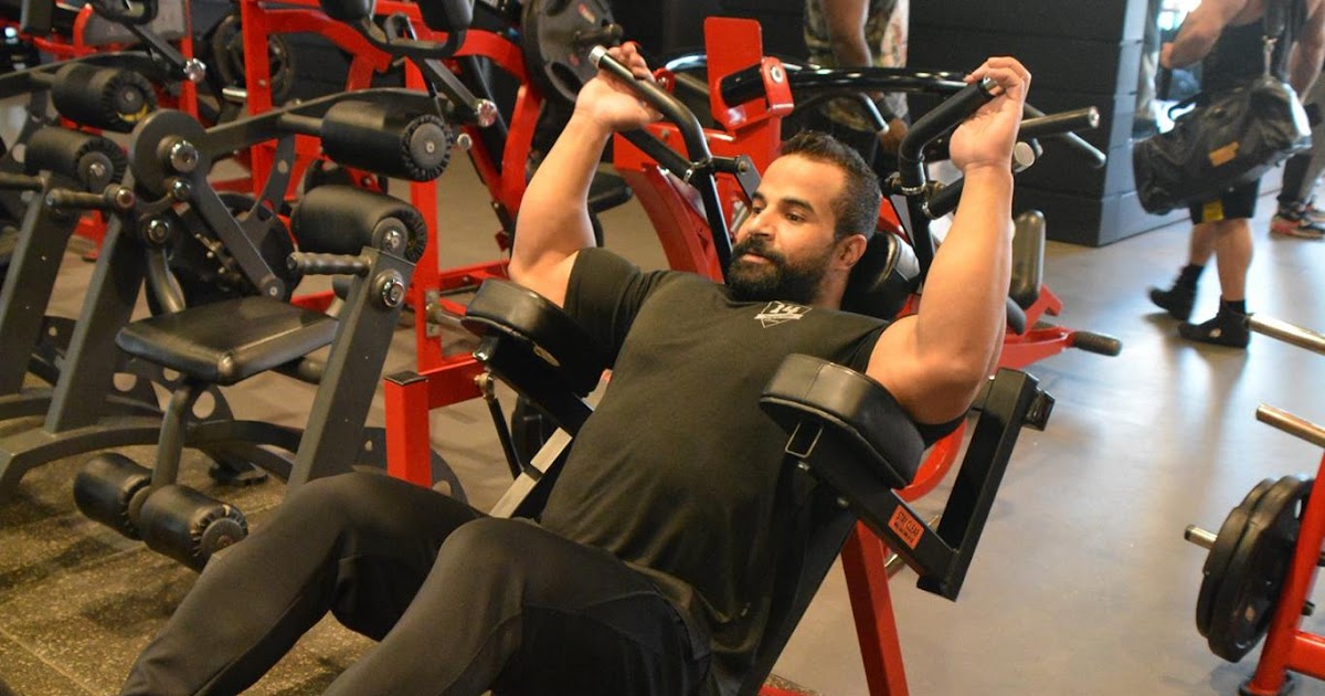 world bodybuilders pictures: kuwaiti bodybuilder abdullah training in ...