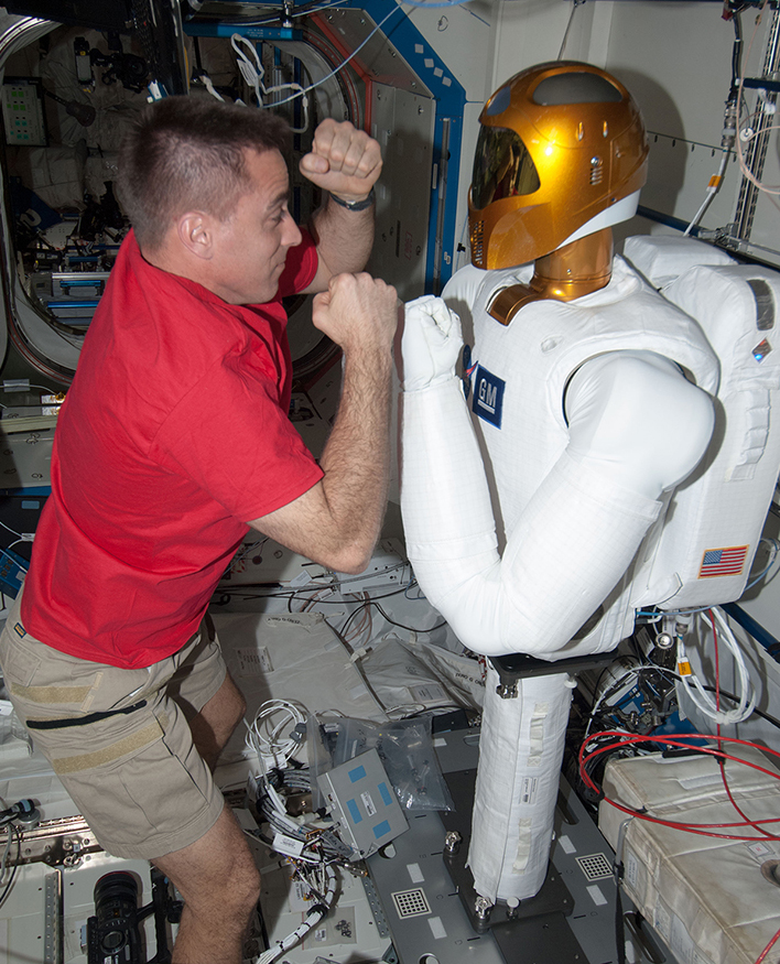 Suburban spaceman: NASA Astronaut Chris Cassidy v Robonaut-2