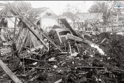 Ebook Kumpulan Foto Lama "Bandung lautan api, akibat pemboman yang ...