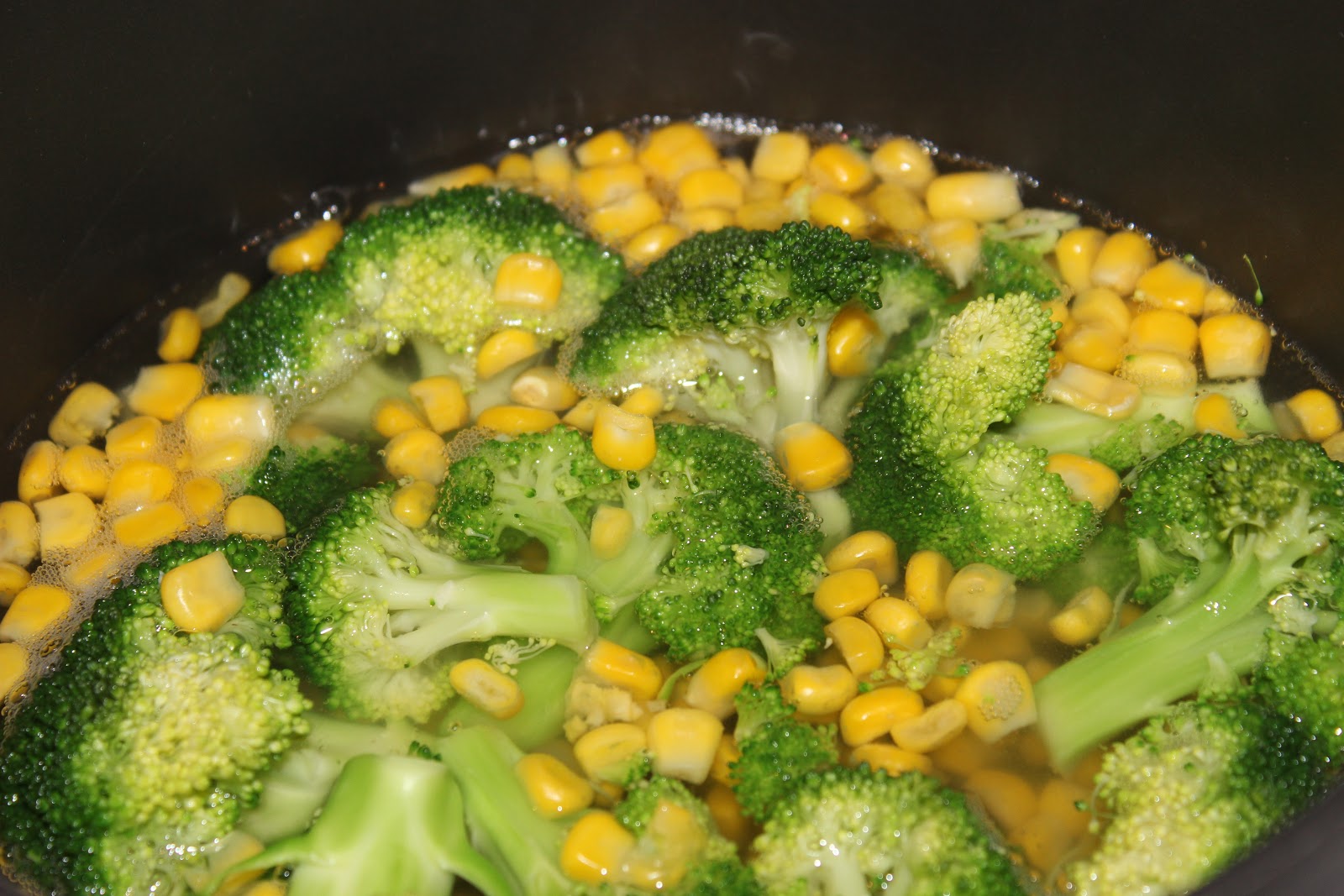 Simple Ingredients: Broccoli Corn soup