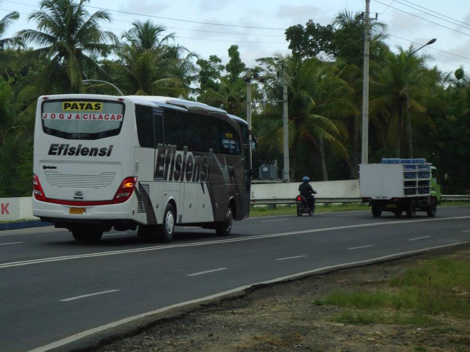 Adnan Bus Gallery: Efisiensi Jetbus HD (moccacino)