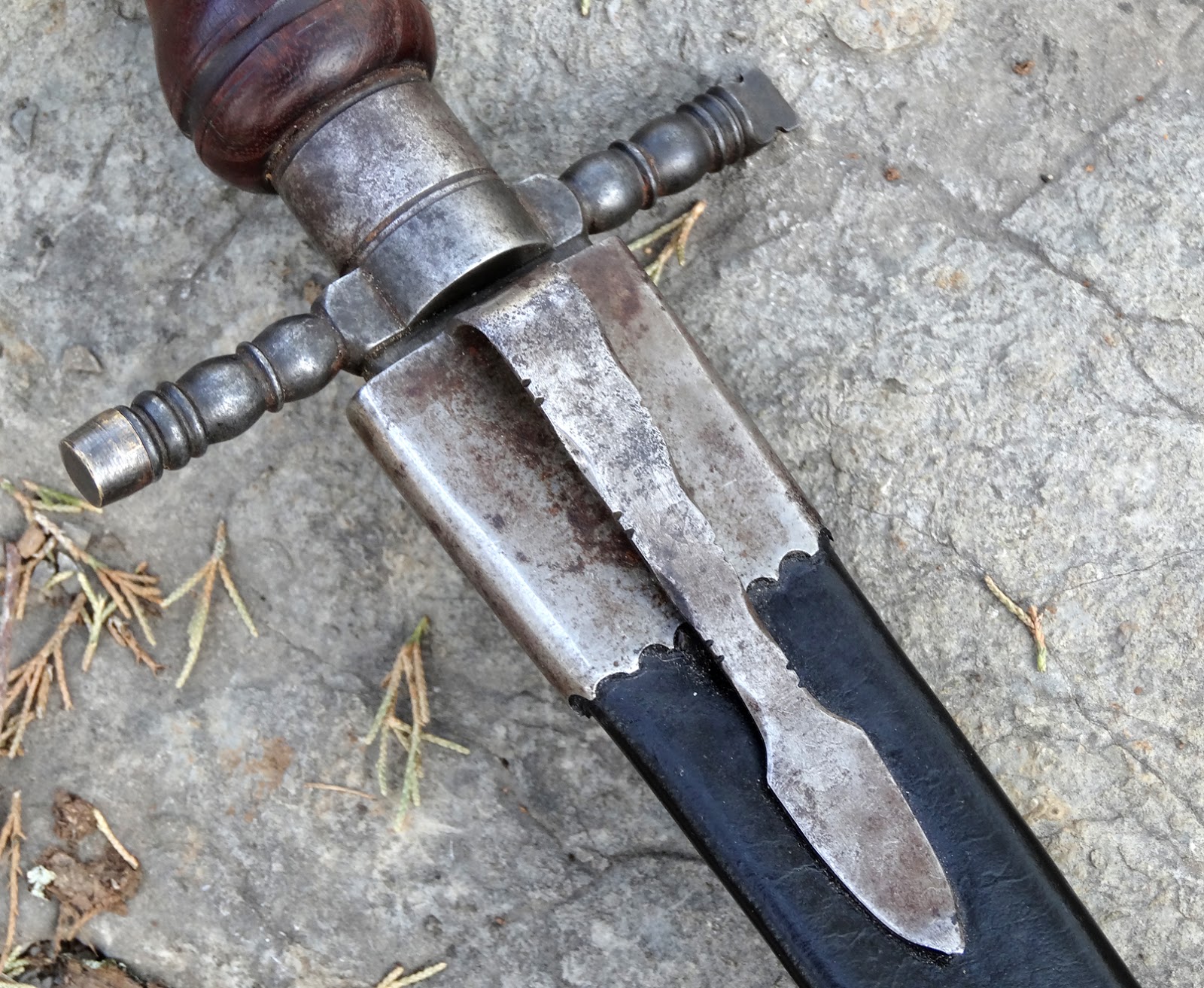 Contemporary Makers: Plug Bayonet by Glen McClain