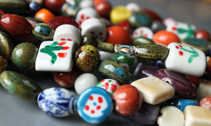 style-diaries: pottery beads