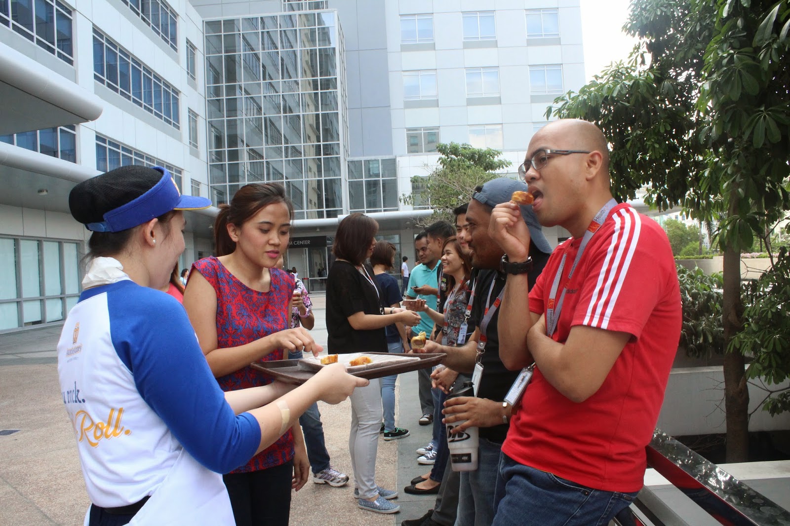 Mom's World of Arts and Happiness: Aunt Anne's: Now Open at McKinley ...