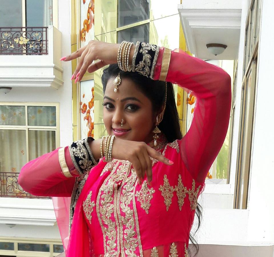 Kajal Yadav HD Wallpaper, Photos, Images, Photo Gallery - Bhojpuri Gallery