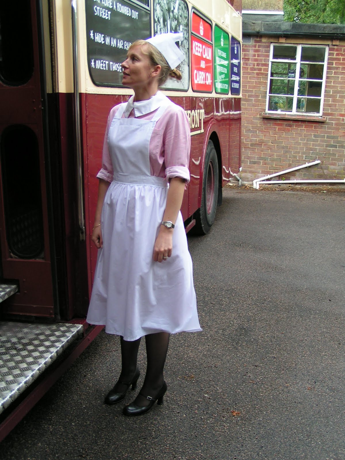 Home Front Bus: Helping Ryarsh School Celebrate their 70th Anniversary