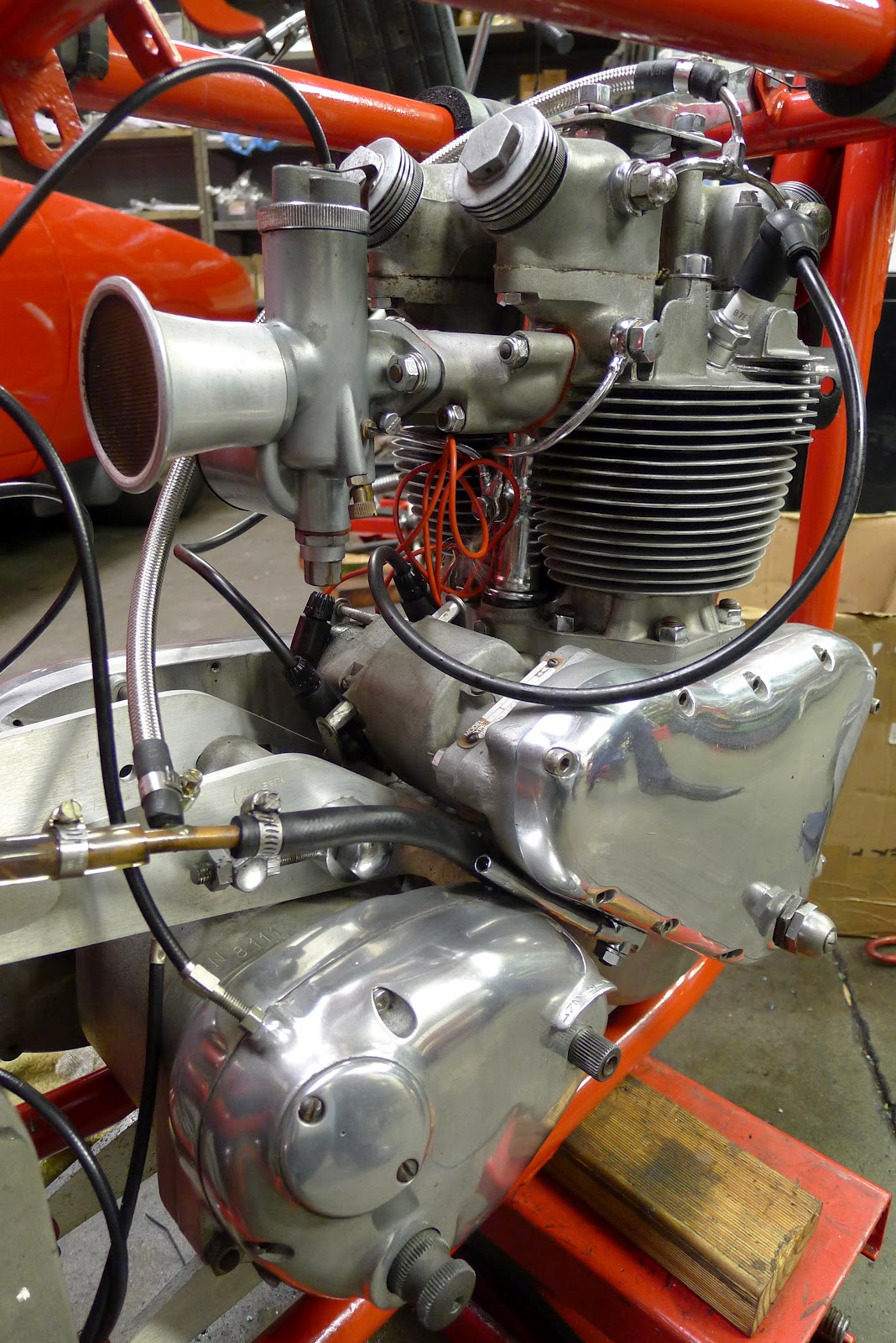 Trojan Classic Motorcycles: TRITON CAFE RACER Re-build