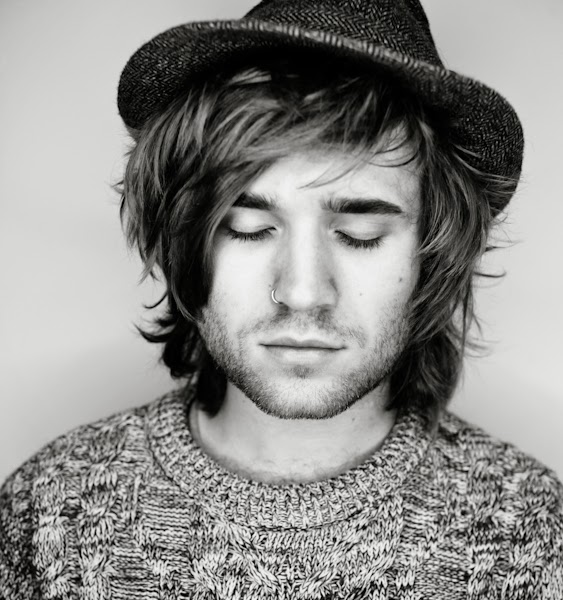 5 minutes with: Tom Leishman | b r y o n y l a u r a