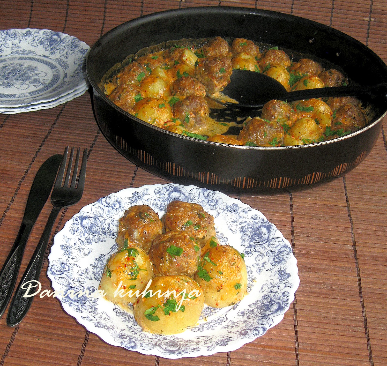 Danina kuhinja: Ćufte sa mladim krompirom iz rerne