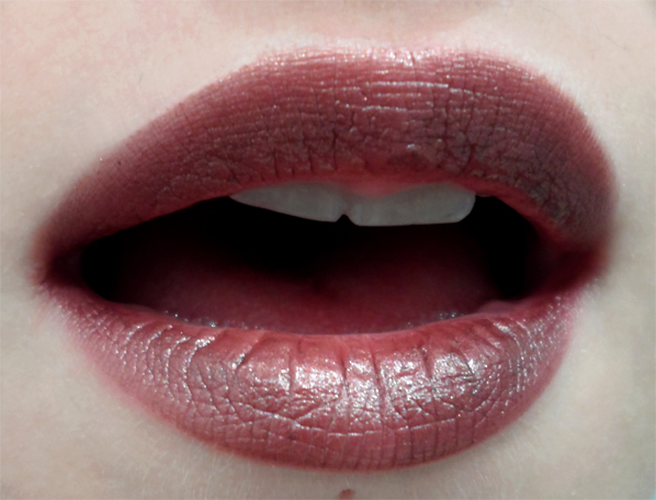 See Here: Lips Reveal A Lot About Our Personality, Know What ...