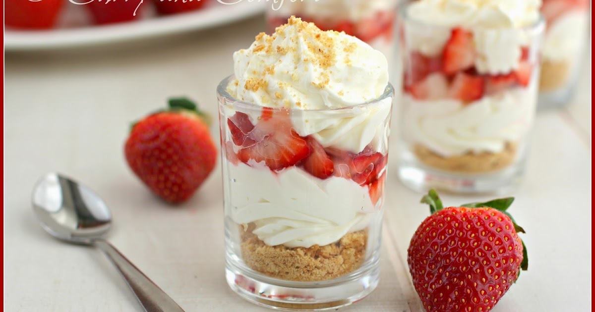 Kitchen Simmer: Strawberry Cheesecake Trifles