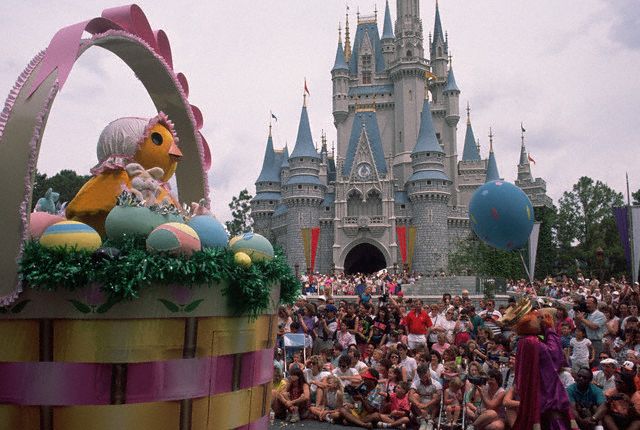 World Is 2 Travel: Visit Walt Disney World Theme Parks in Florida