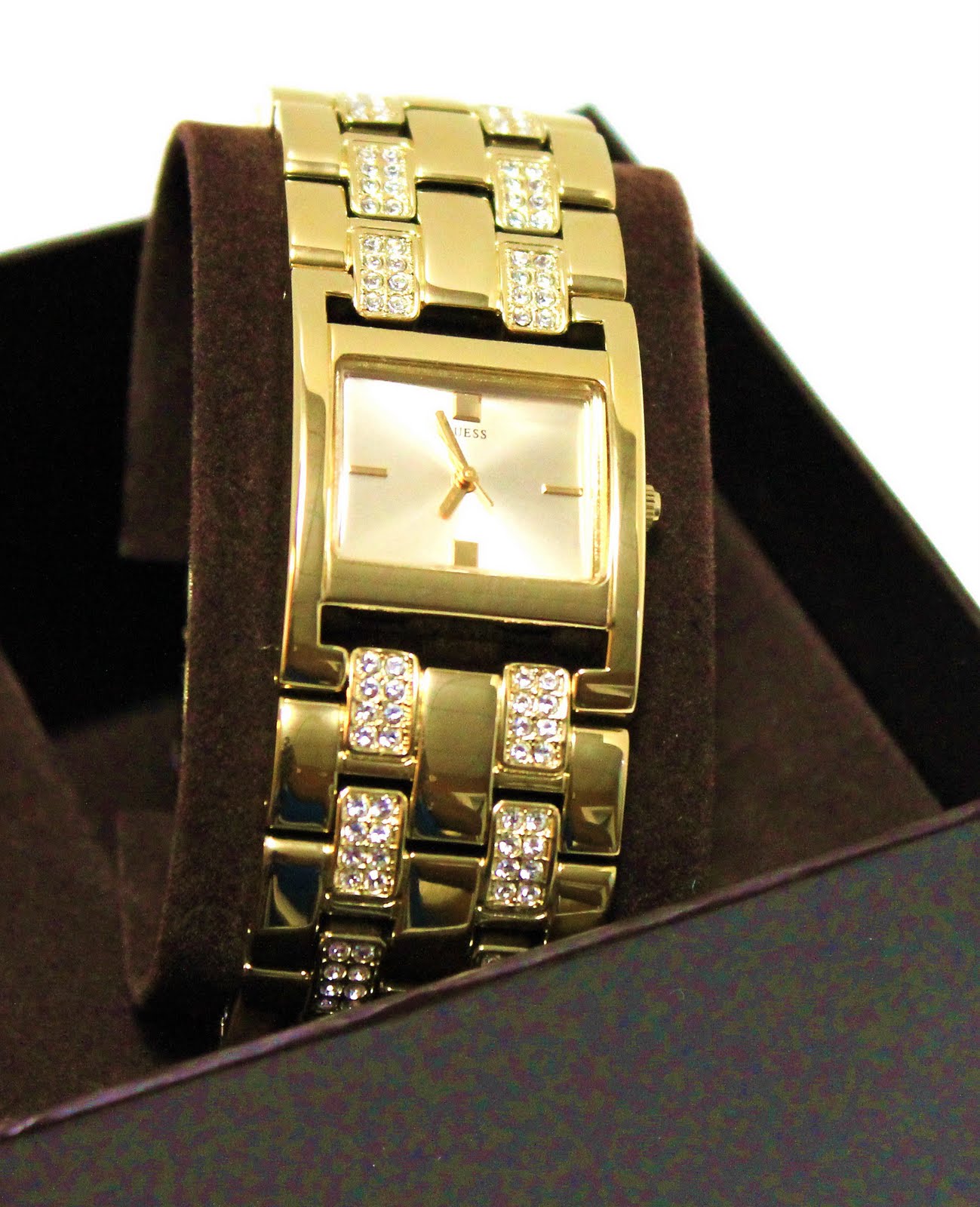 Boutique Malaysia: GUESS WOMEN GOLD TONE CRYSTAL WATCH U12551L1