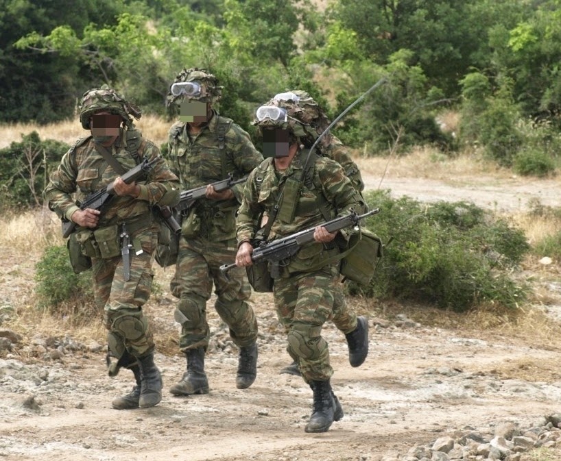 ΕΡΗΜΩΝΟΥΝ ΤΑ ΣΤΡΑΤΟΠΕΔΑ - ΑΠΟ ΤΟ 2010 ΕΧΟΥΝ «ΠΑΓΩΣΕΙ» ΟΙ ΠΡΟΣΛΗΨΕΙΣ ΕΠΟΠ