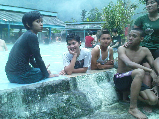 Ketatalaksanaan Pelayaran Niaga AMI MEDAN: Wisata Pemandian Air Panas ...