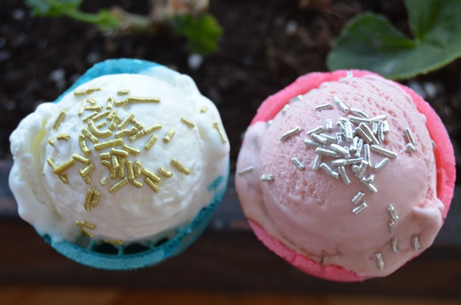 El Rincón de la Mariposa: Helados Conos de Colores