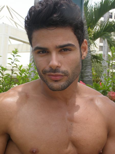 @Famosos_RD News: Erick Sabater, dominicano que compite para ser Mister ...