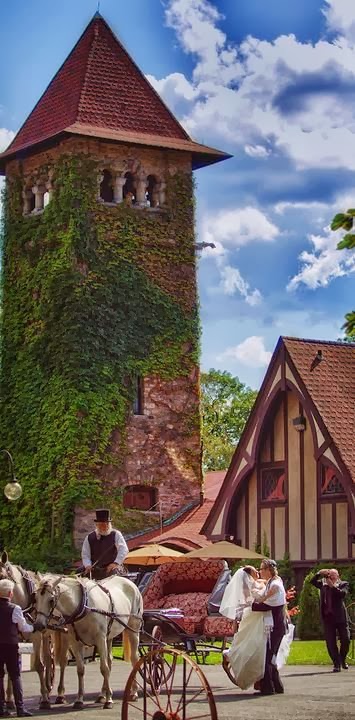 USA's Top 10 Castles for a Fairytale Wedding | Incredible Pictures