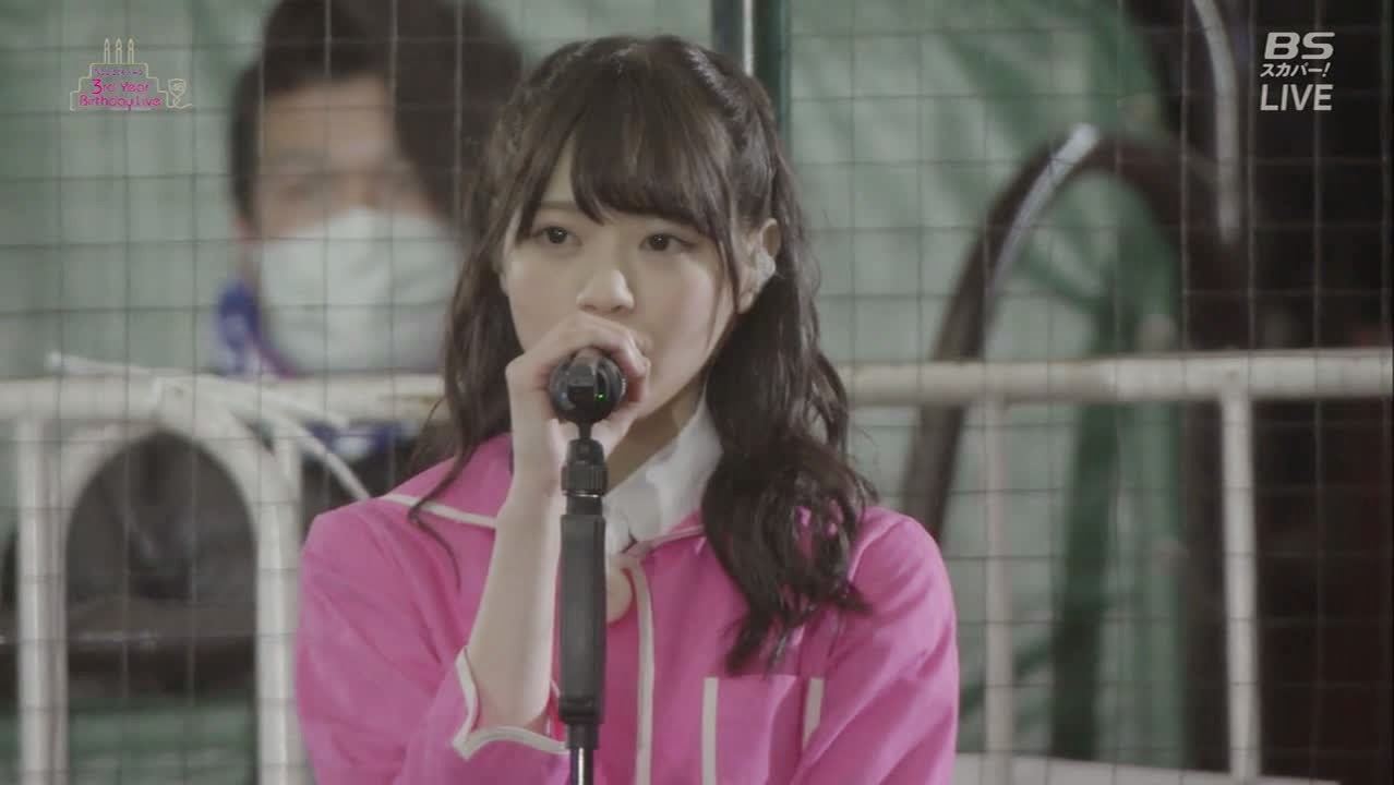 Nao Kanzaki and a few friends: Nanase Nishino: Nogizaka46 '3rd Birthday ...