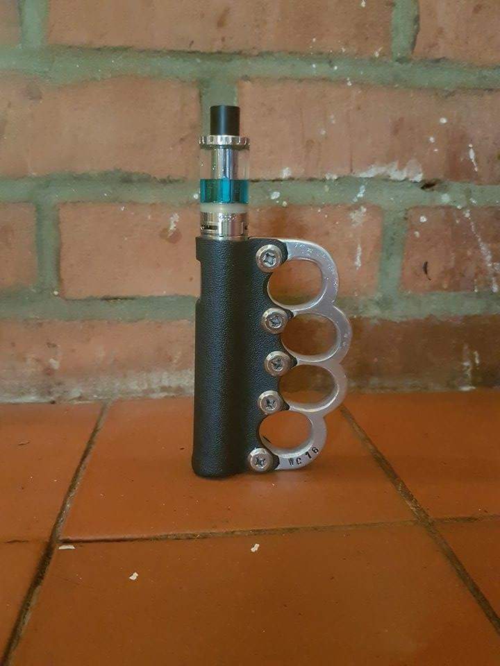 WeaponCollector's Knuckle Duster and Weapon Blog: Brass Knuckles Vape ...