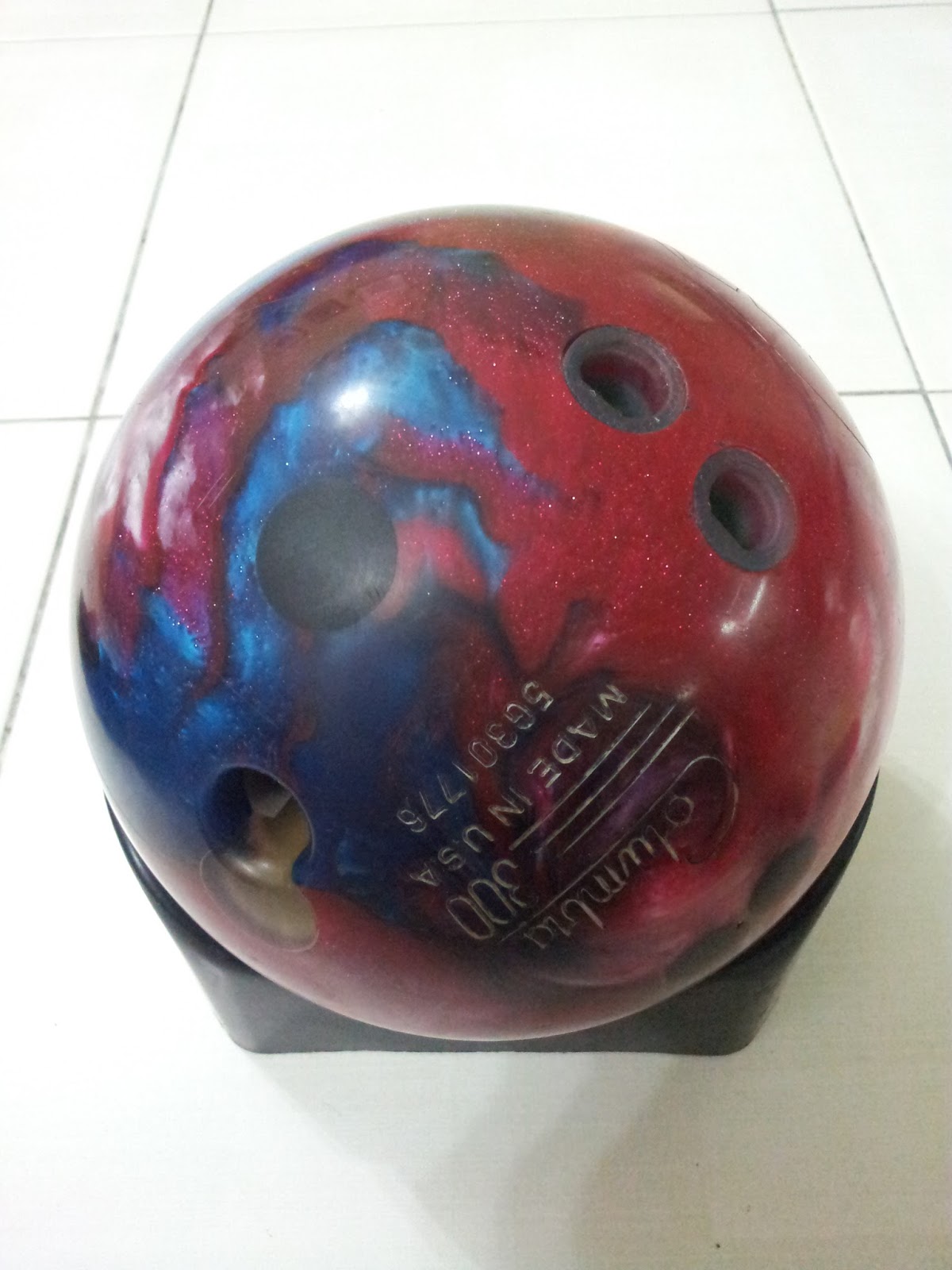 KEDAI BOWLING ONLINE: POLYESTER BOWLING BALL COLUMBIA300 WD 15 LB