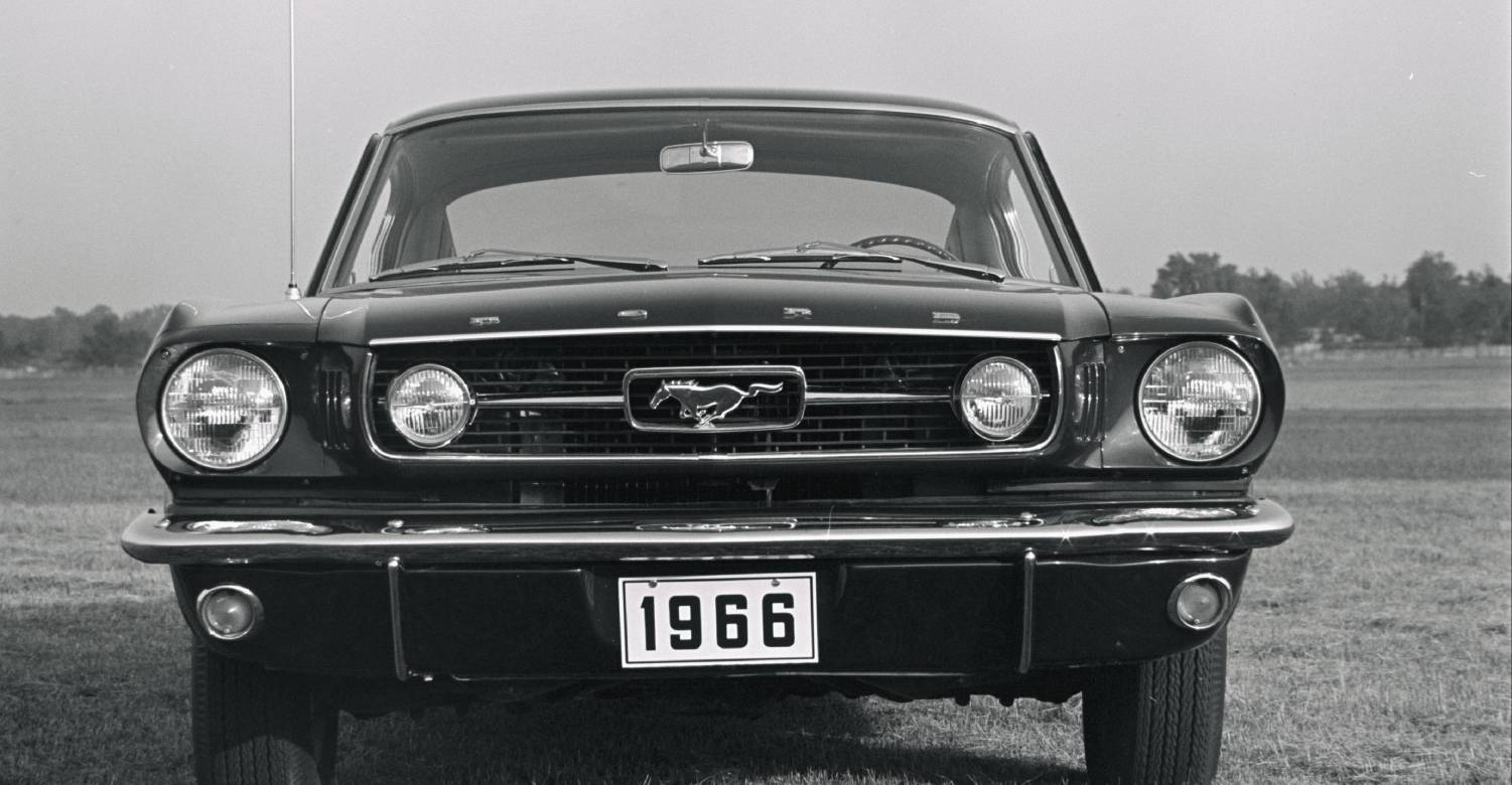 Long Hood, Short Rear: This Is How The Mustang Redefined Muscle Cars ...