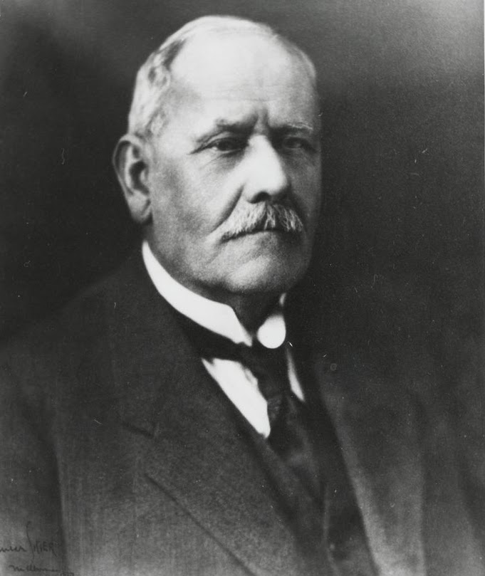 oz.Typewriter: The Man Who Changed the Face of the Australian ...