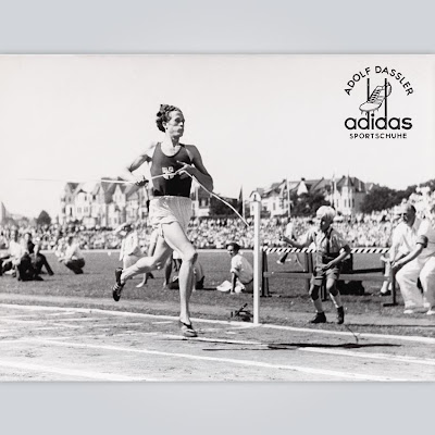 Jeremy scott adidas fashion: 1949 - First Sport Shoe With Registered 3 ...