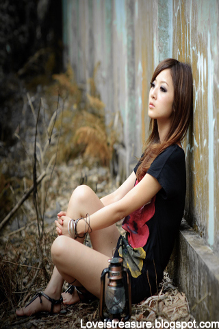 Love is Treasure: sad girl wallpaper | sad girls | sad girl pictures ...