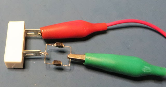 Electronics Blog: Paralleling Diodes with Resistors